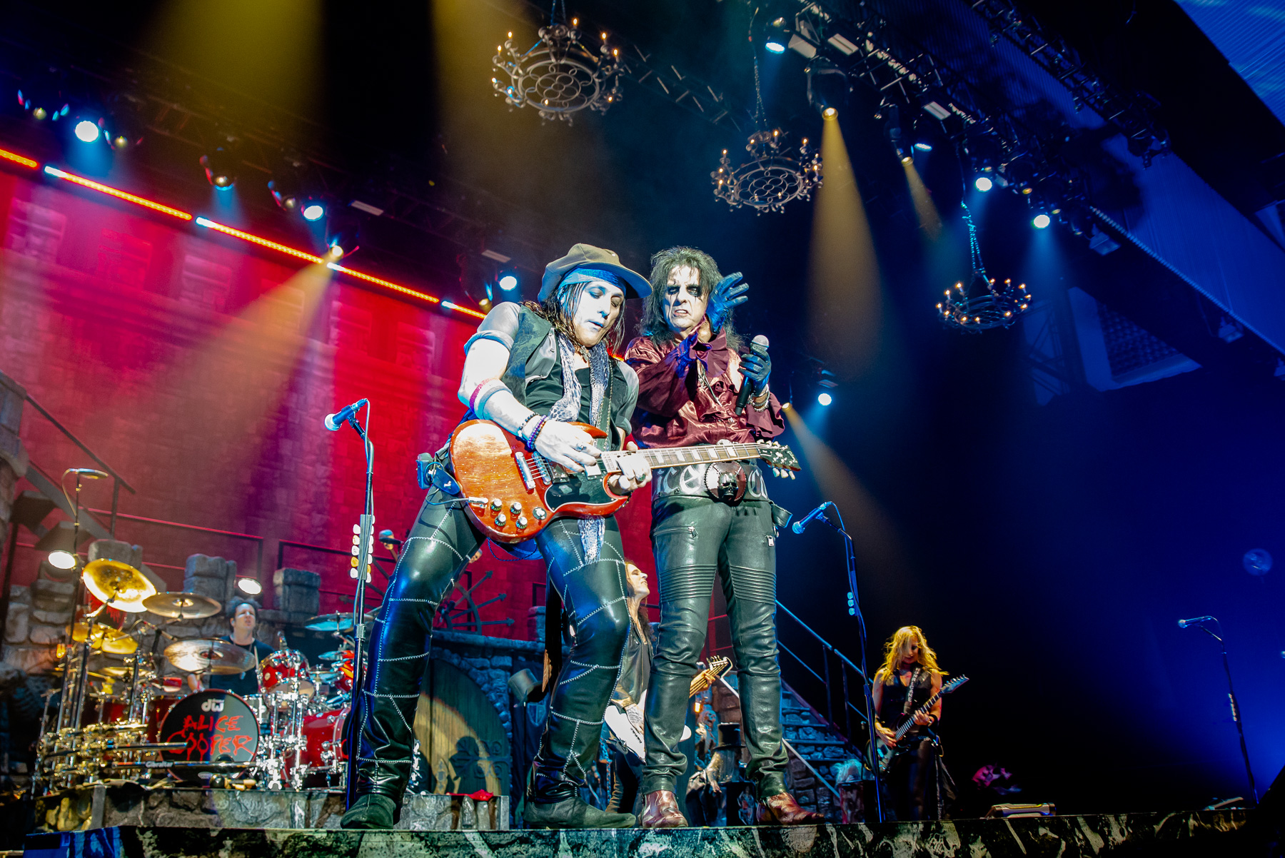 RYAN ROXIE: Alice Cooper vždy prekračuje limity, ale nikdy to nie je ...